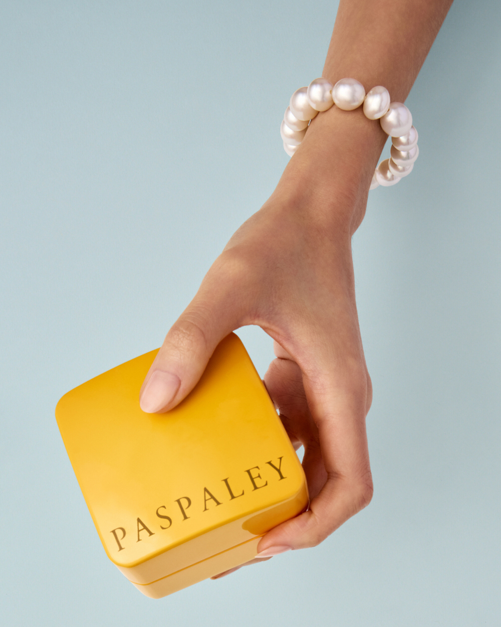 Christmas Gift Guide: Unforgettable Pearls & Timeless Jewellery