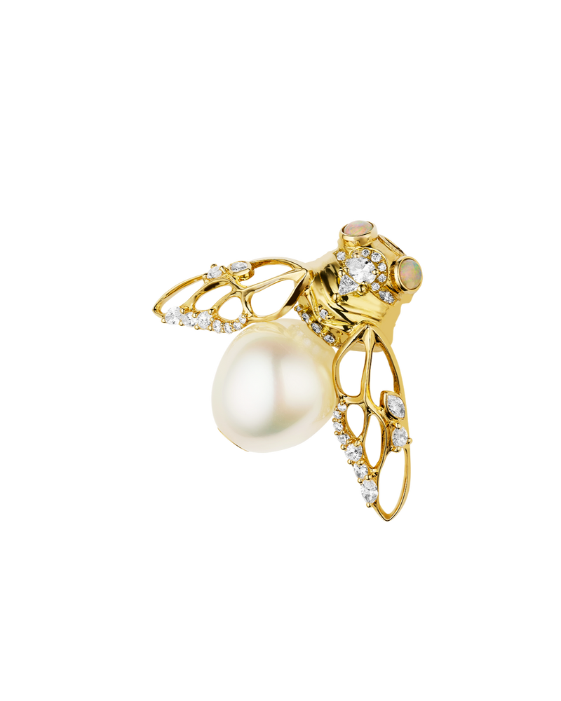 Lacewing Cicada Pearl Clasp | 12mm Drop Pearl, Diamond, and Yellow Gol