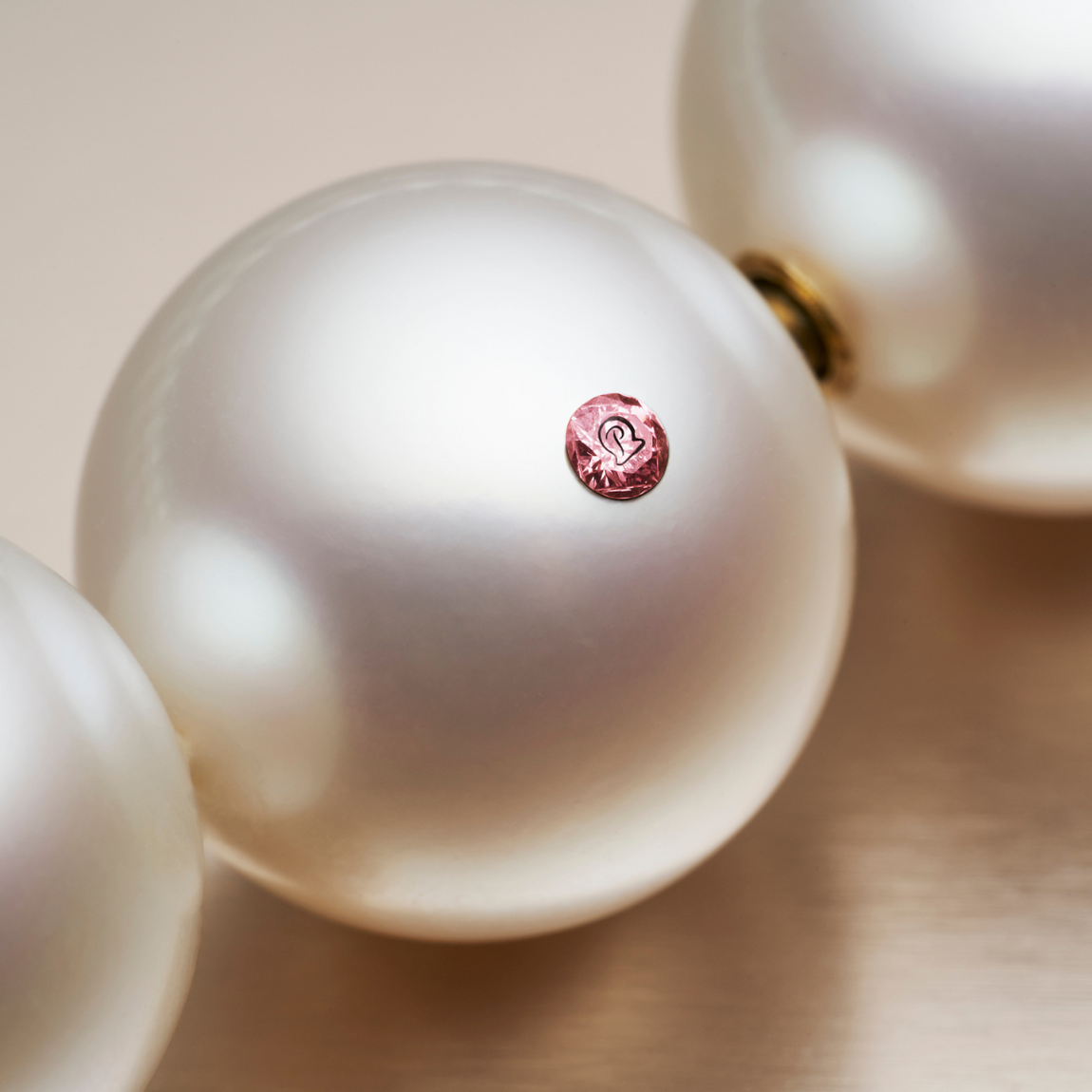 Paspaley Pearl Strands